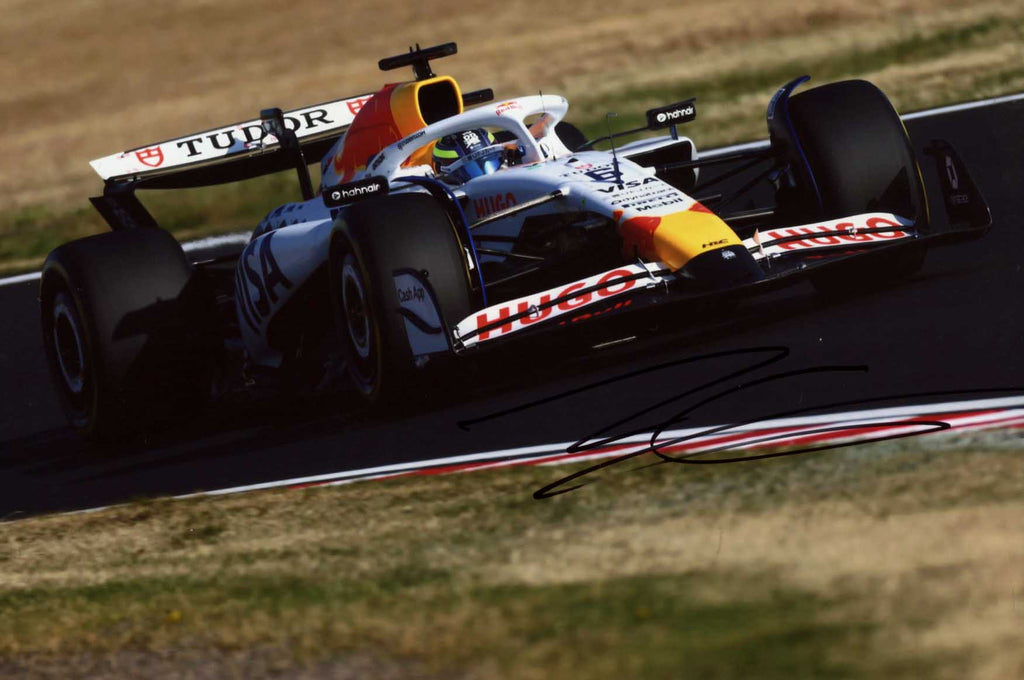 Isack Hadjar Autograph | signed photographs