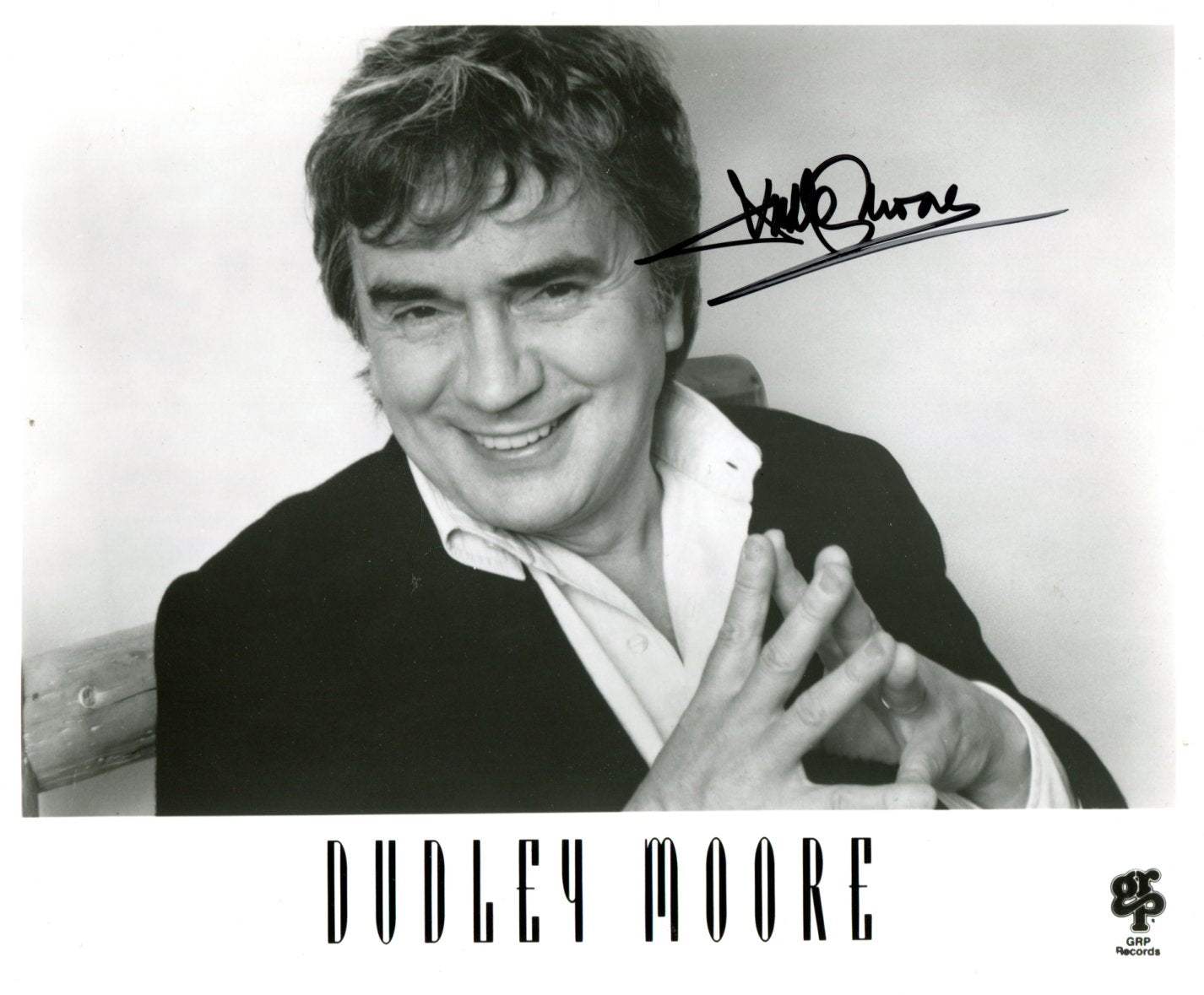Dudley Moore Autograph | signed photographs