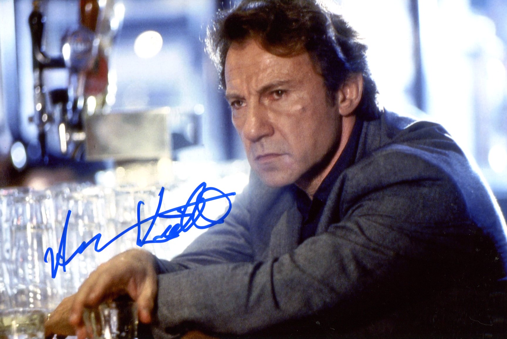 Harvey Keitel Autograph | signed photographs