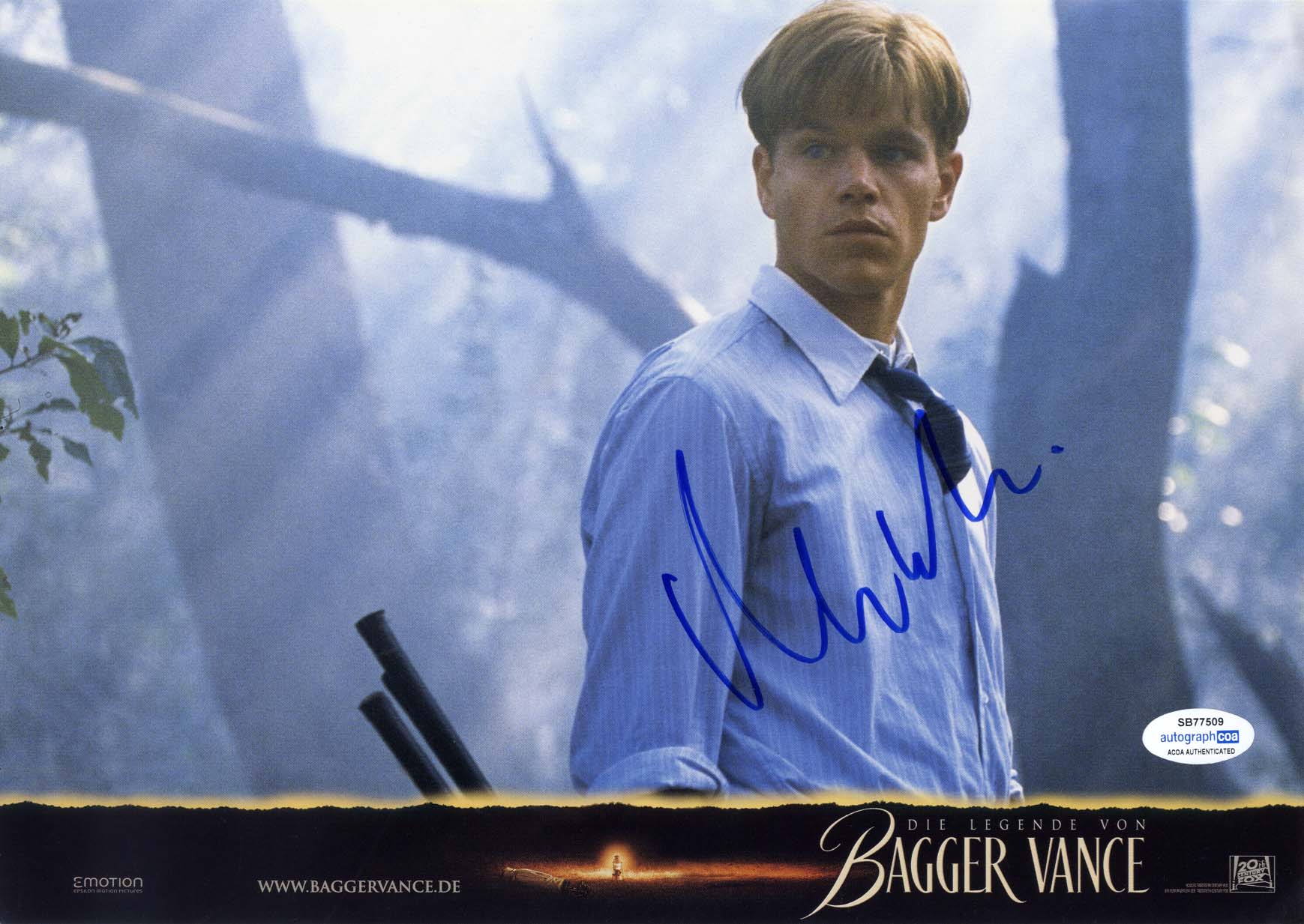 Matt Damon autograph, IP signed promotion photograph