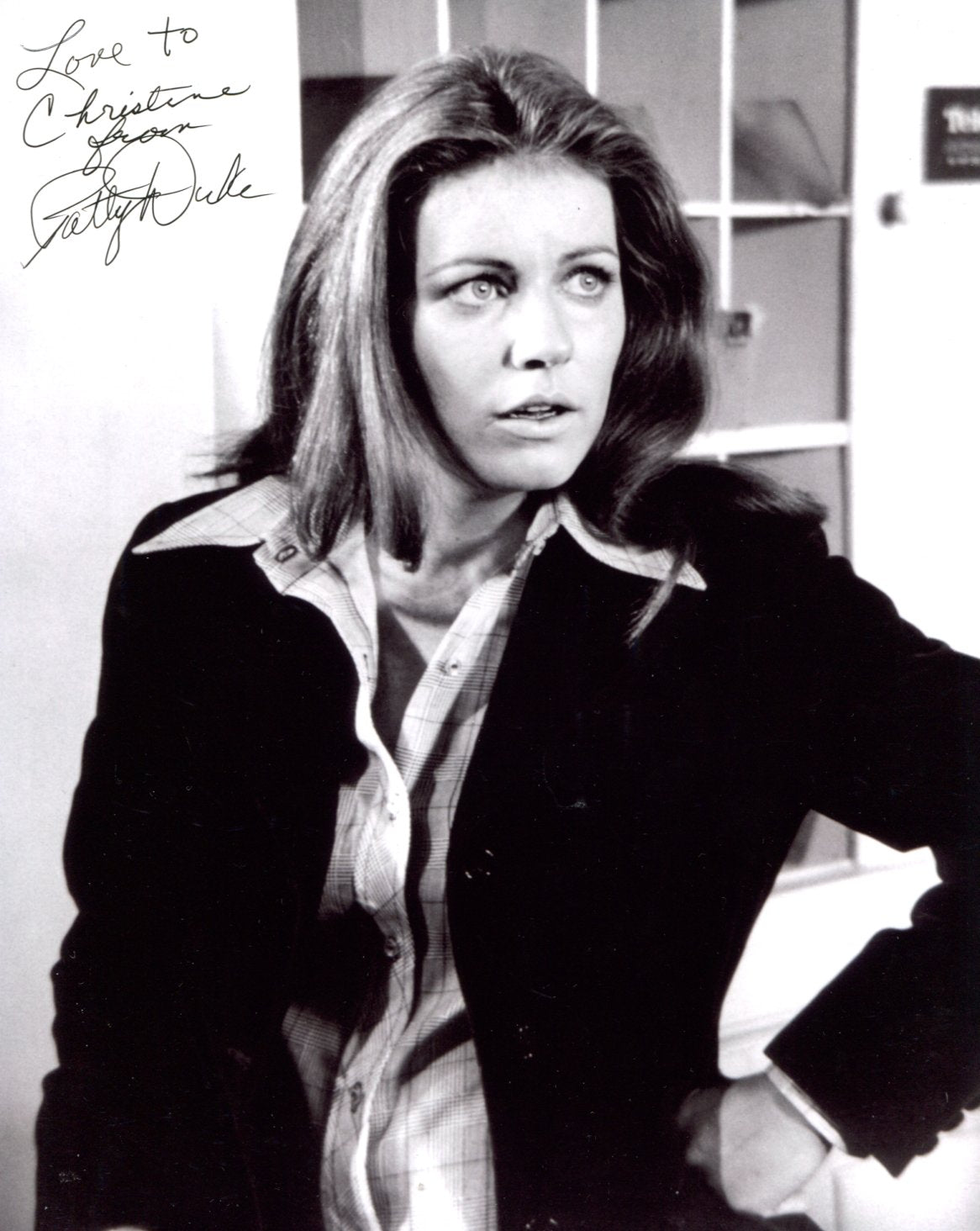 Patty Duke Autograph | signed photographs