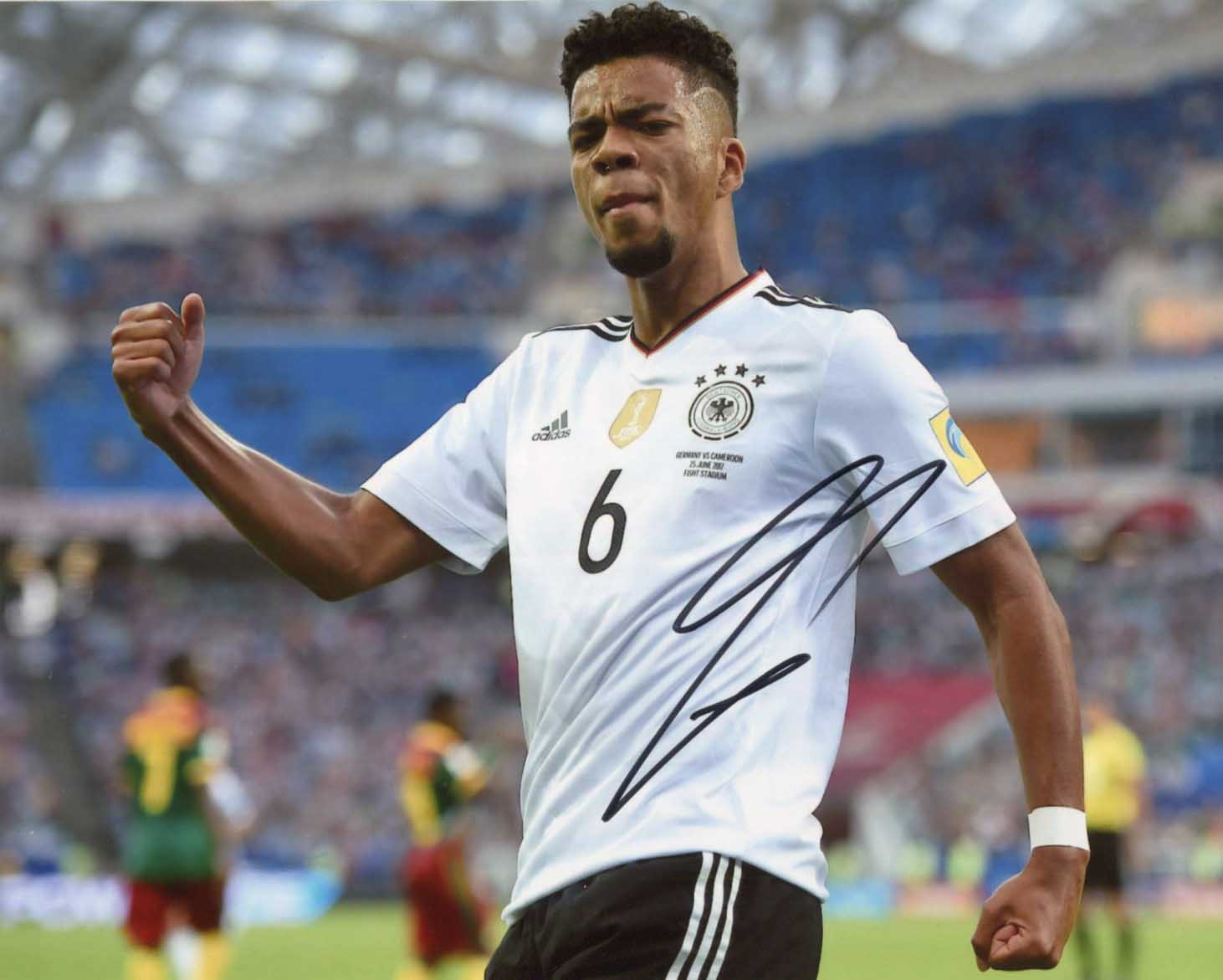 Benjamin Henrichs autograph, IP signed photo