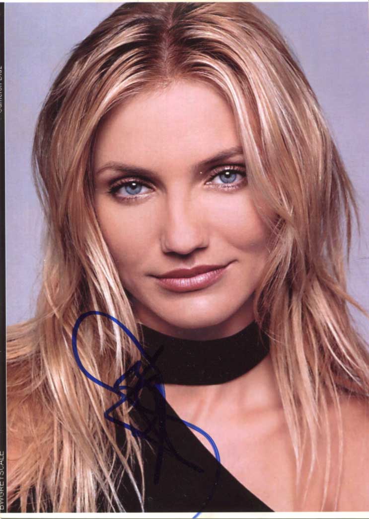 Cameron Diaz autograph, signed photograph