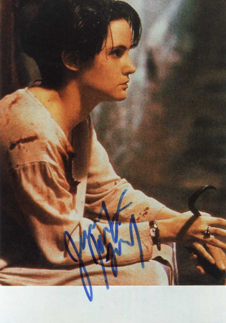 Jennifer Jason Leigh Autograph | signed photographs
