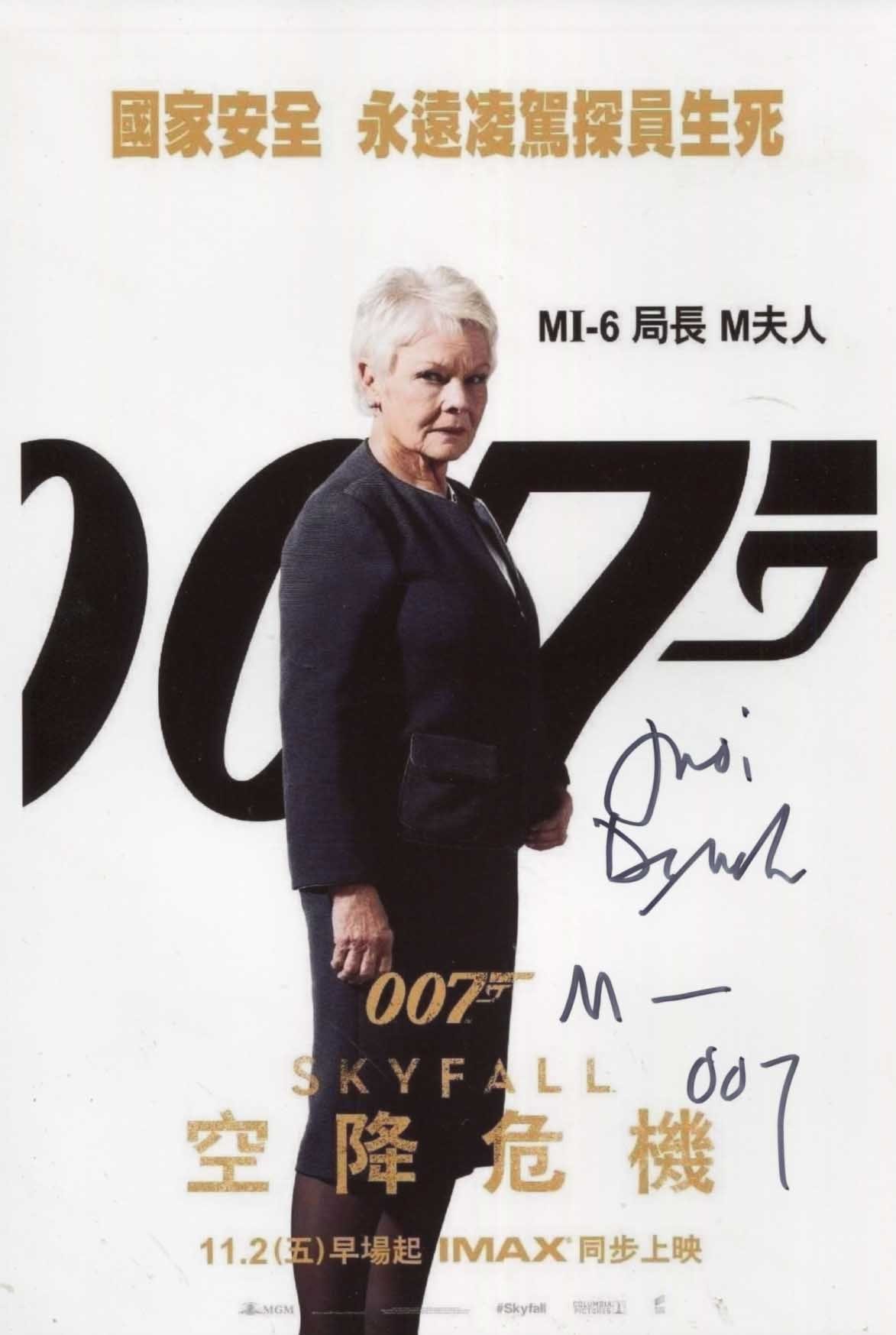 Judi Dench Autograph | signed photographs