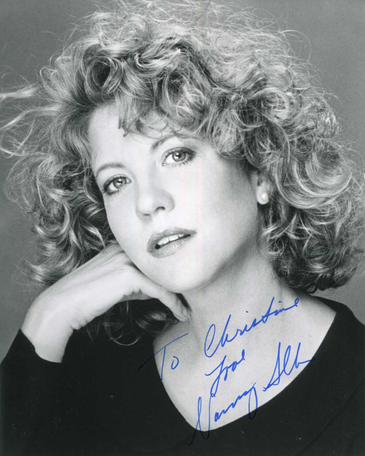 Nancy Allen autograph, signed photo