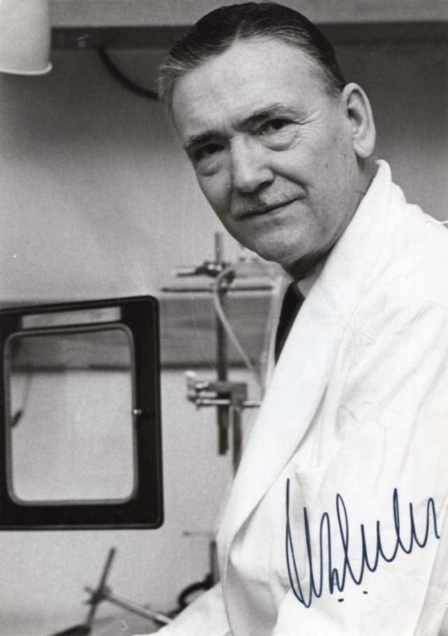 Ulf von Euler Autograph | signed vintage photographs