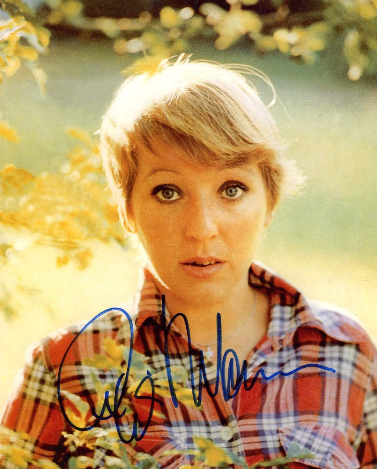Angelika Mann Autograph | signed photographs