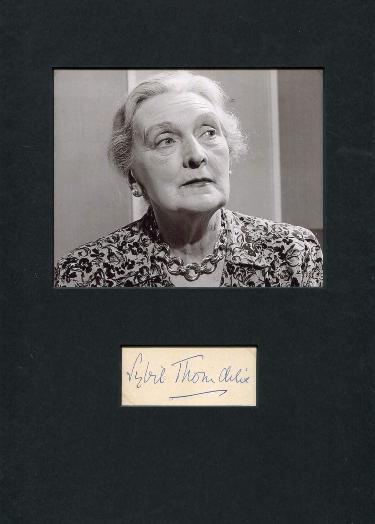 Dame Sybil Thorndike Autograph | signed cards / album pages