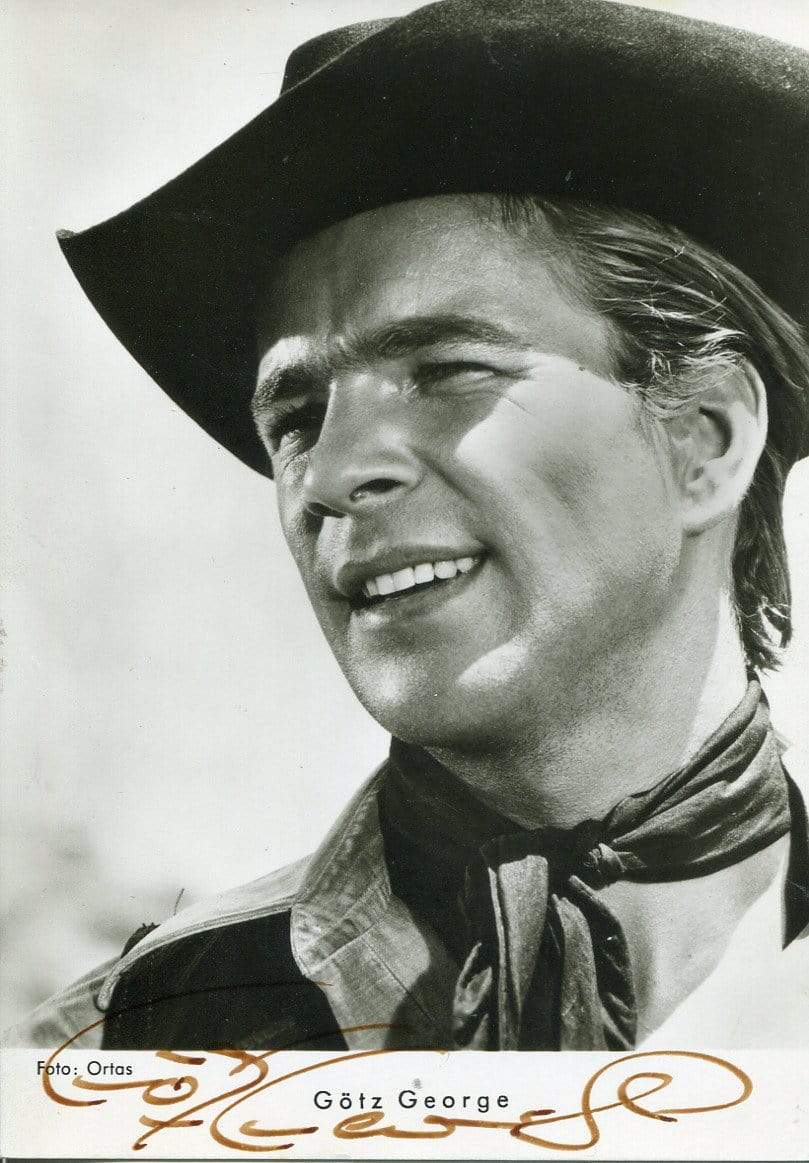 Götz George autograph | Signed promotion photograph