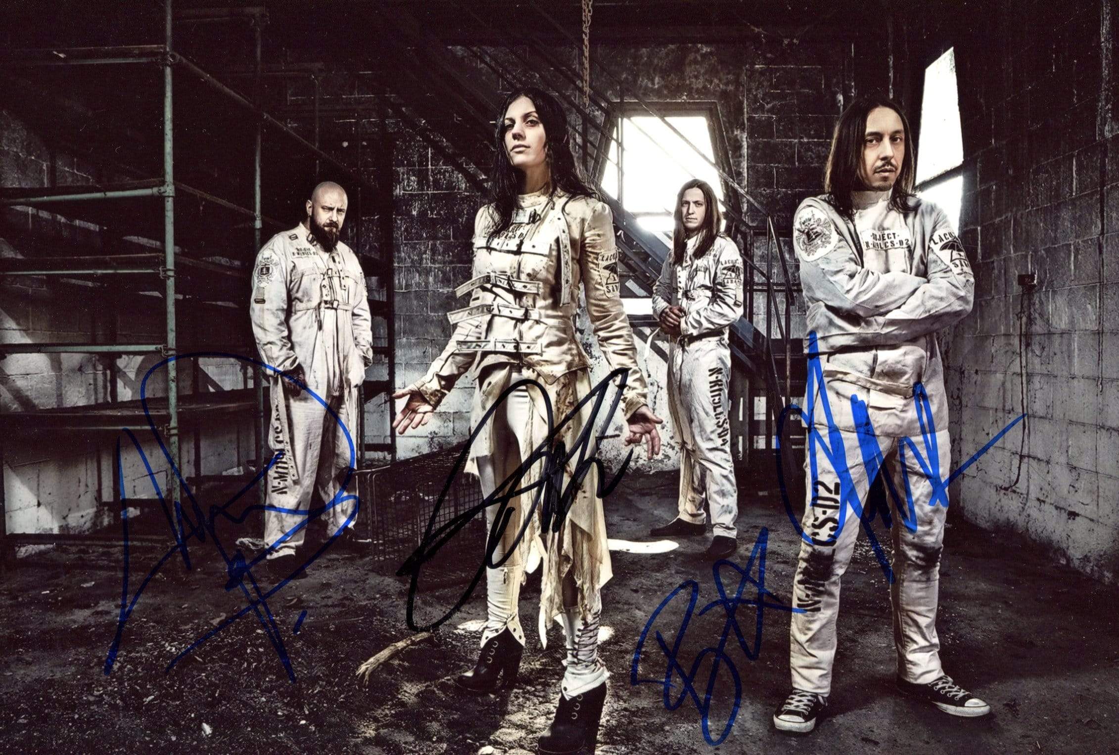 Lacuna Coil Autograph | signed photographs