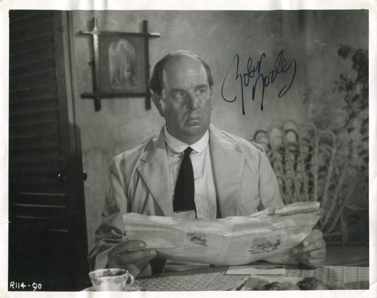 Robert Morley autograph | Signed vintage photograph
